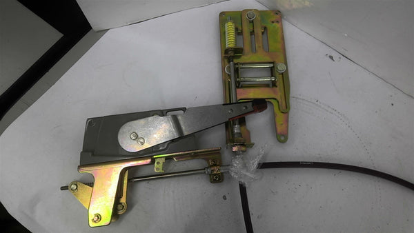 Through Door Disconnect Handle Mechanism – BME Bearings and Surplus
