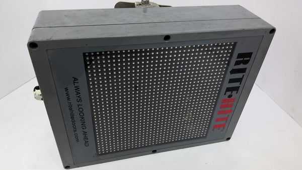 Rite-Hite Light With Tilt Up/Down Hanger – BME Bearings and Surplus