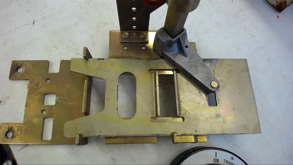 HEAVY DUTY CIRCUIT BREAKER THROUGH DOOR DISCONNECT – BME Bearings and ...